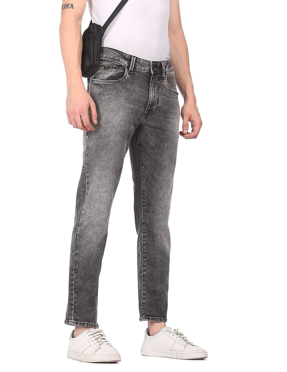 Buy Flying Machine Michael Slim Tapered Fit Mid Rise Jeans - NNNOW.com
